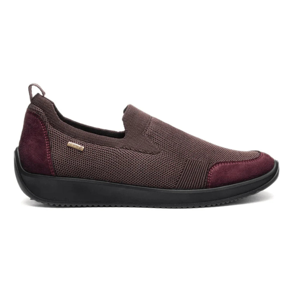 Lilith 2 Women's GORE-TEX® Slip-On Sneaker – Steve's Shoes